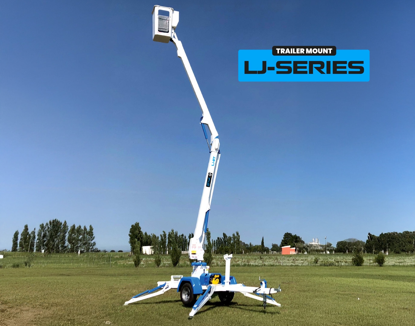 Colossus BUCKET LIFT – Nexpro Trucks & Equipment Corp.